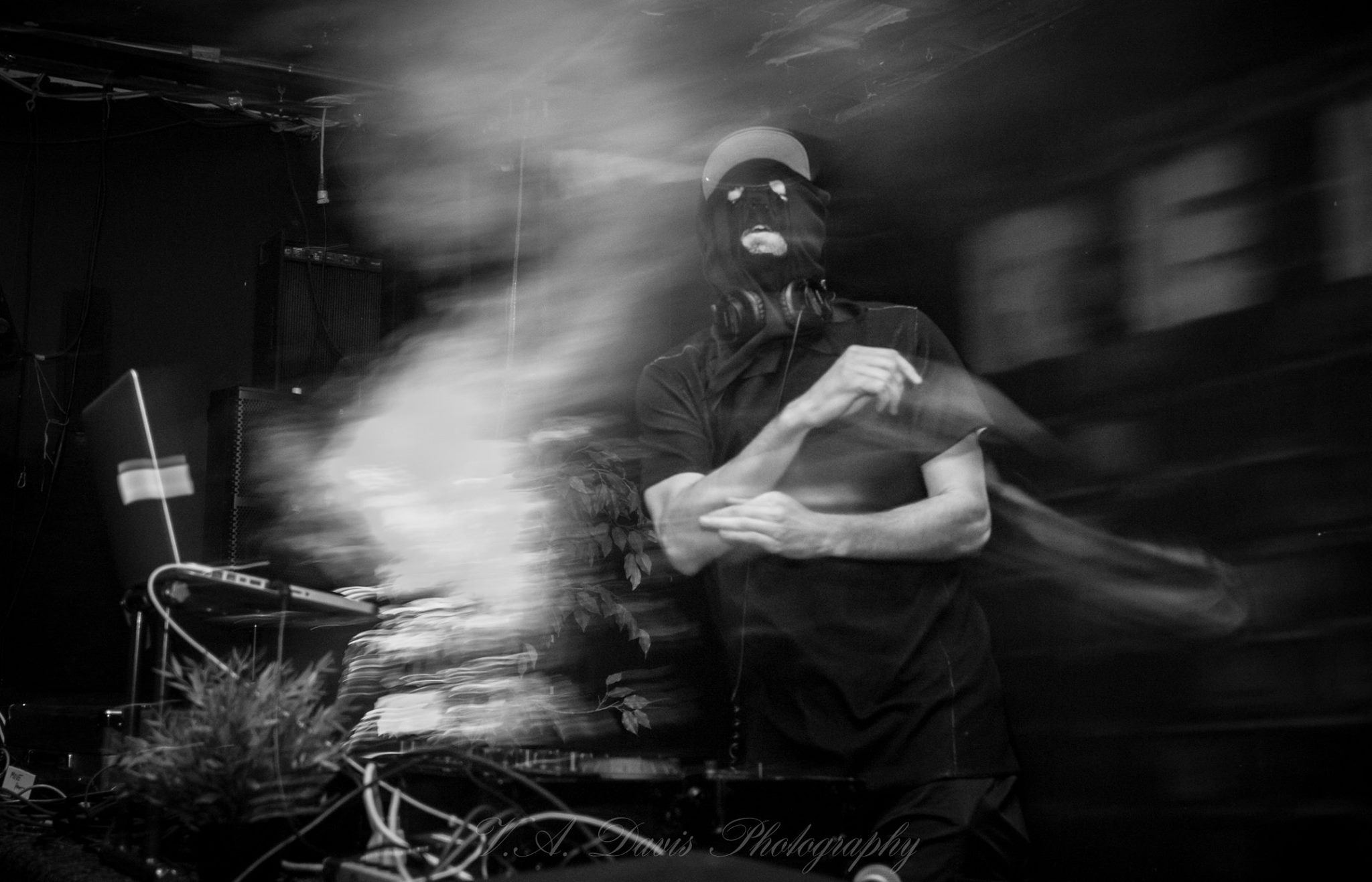 EASTGHOST – STYLSS
